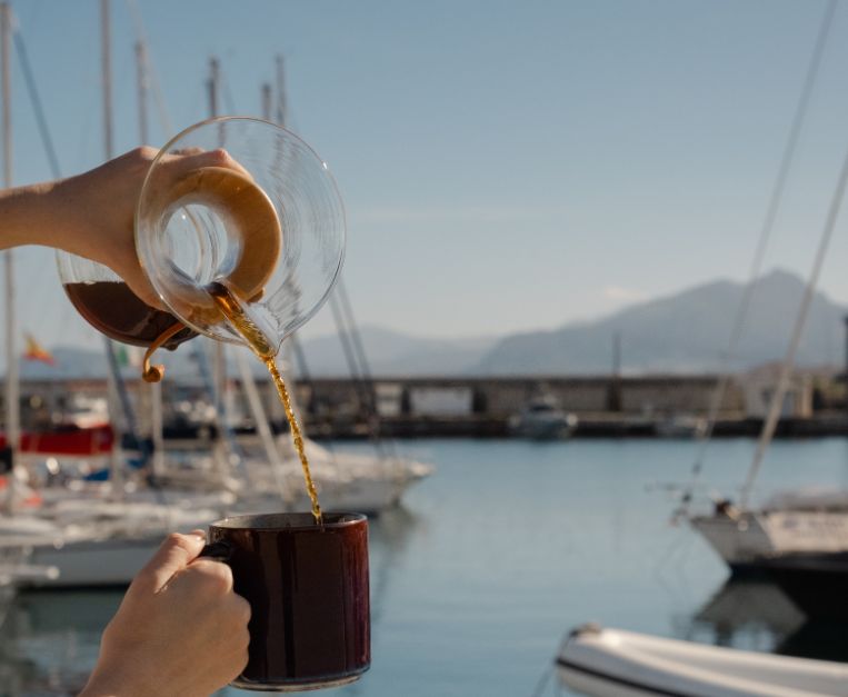 A Palermo si beve un caffè “speciale” vista mare • Food and Wine Italia